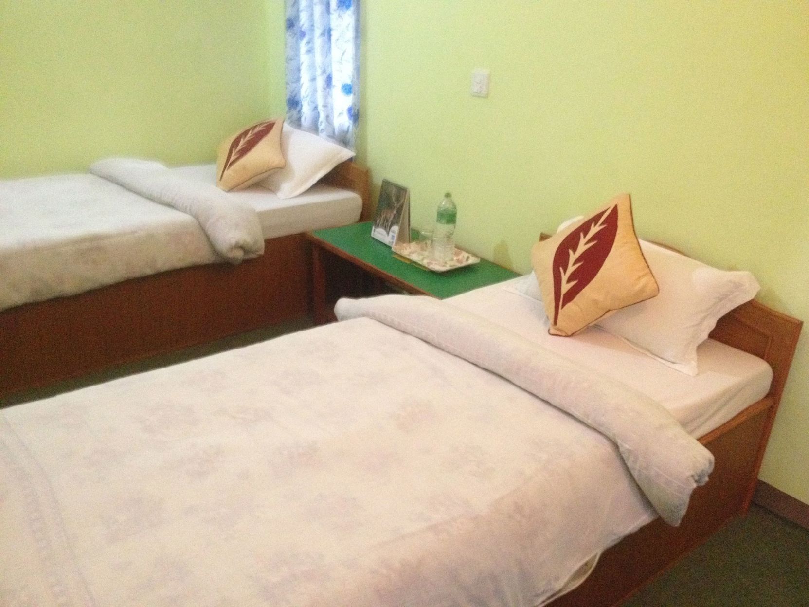 1 quarto, roupas de cama premium, cofres nos quartos, escrivaninha
