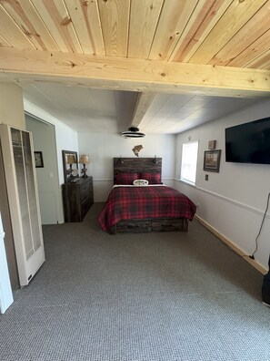 Suite-Estúdio Deluxe | Secretária adequada para computadores portáteis, Wi-fi grátis 