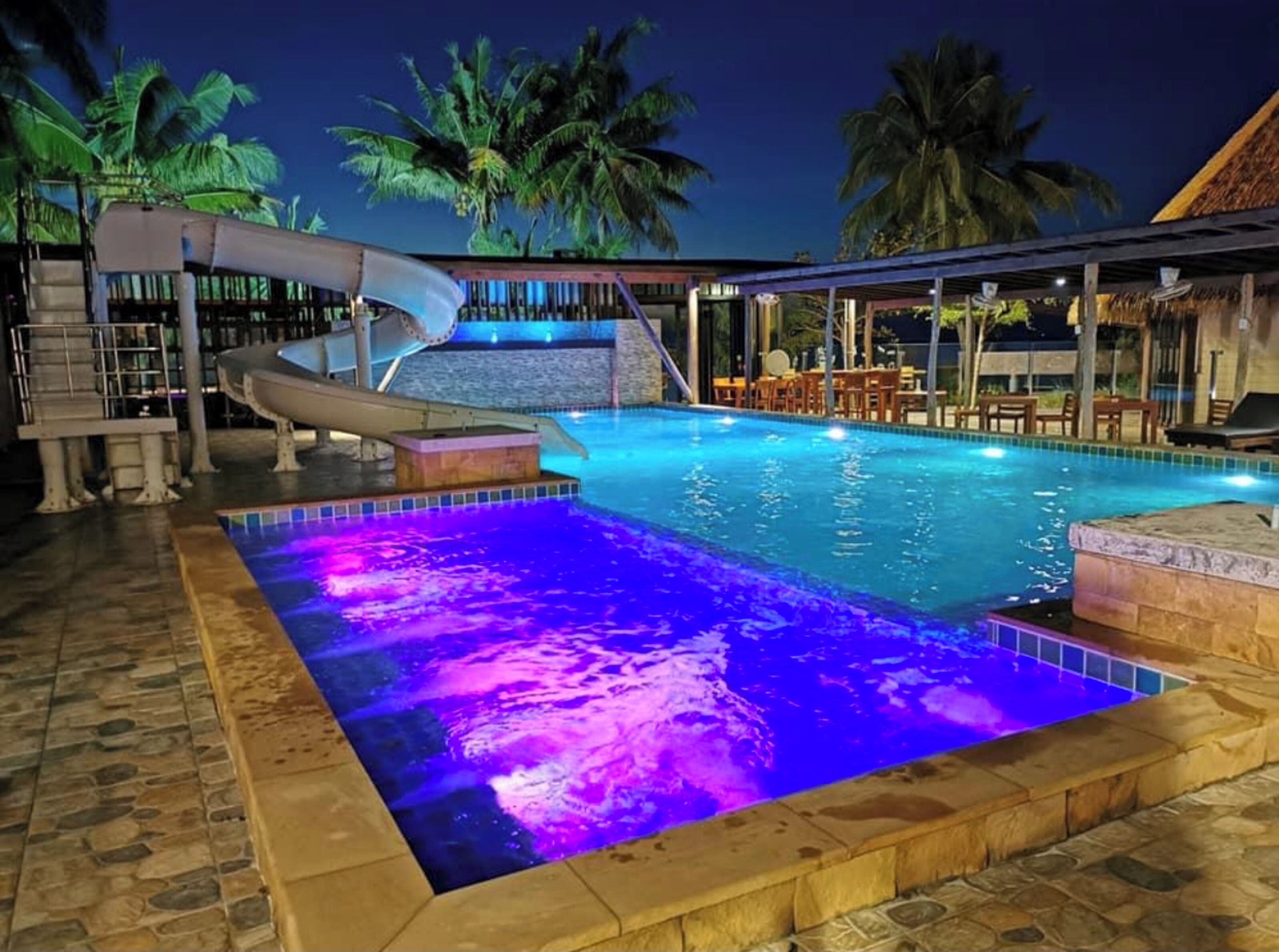 Piscina externa