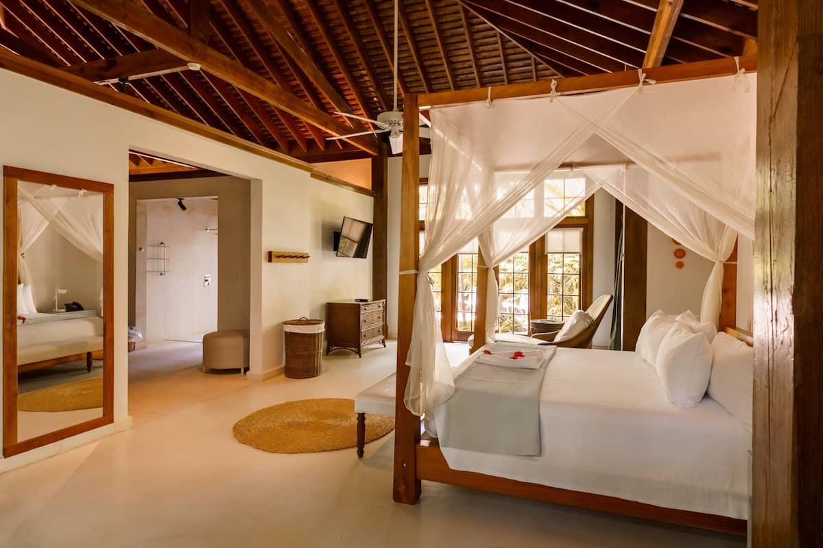 Villa de Luxo, 1 quarto, vista para o jardim | Minibar, cofre no quarto, secretária, ferro/tábua de engomar