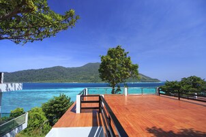Honeymoon Jacuzzi  | Vista do quarto