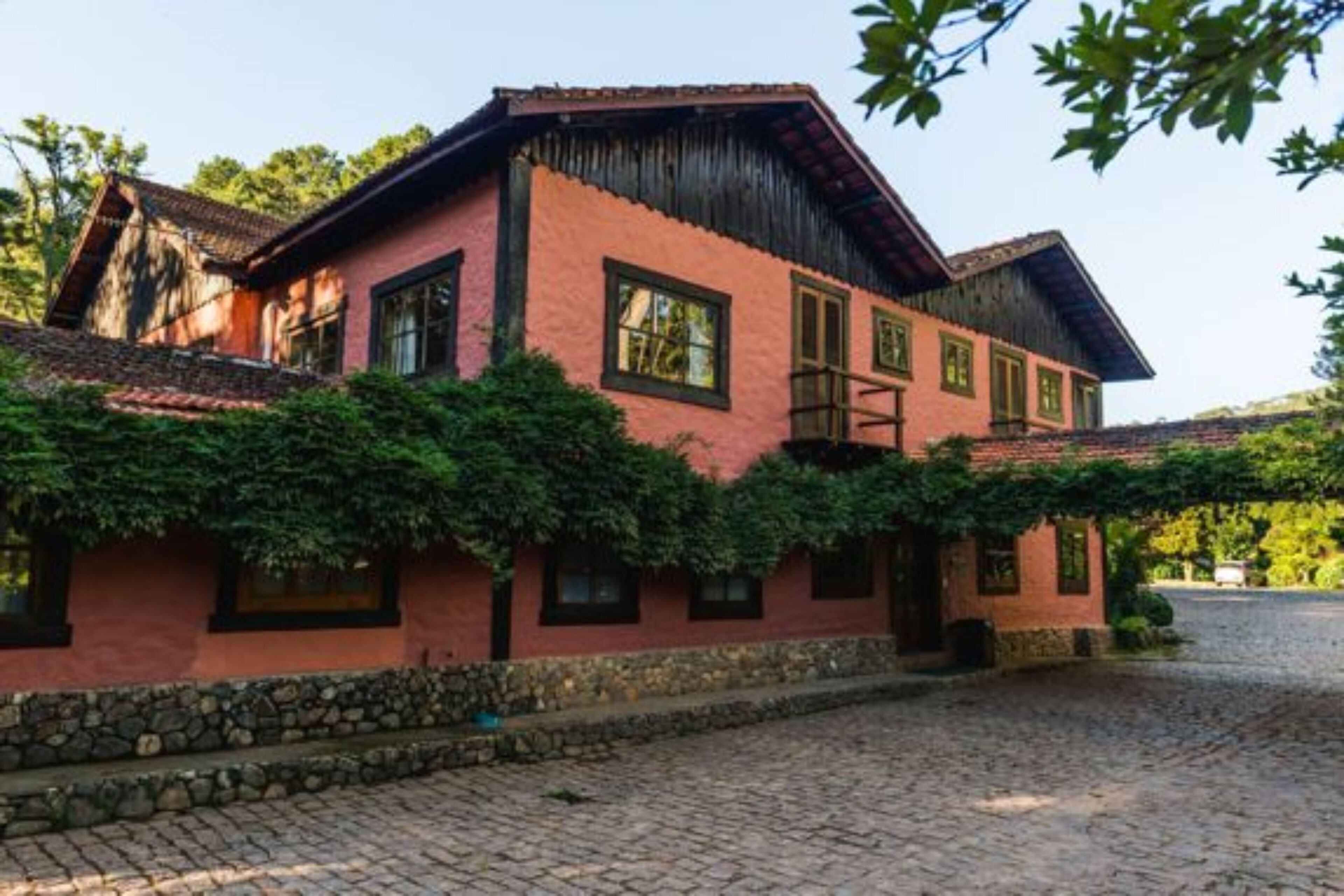 Fachada da propriedade