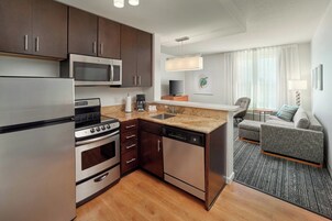 Roupa de alta qualidade, secretária 