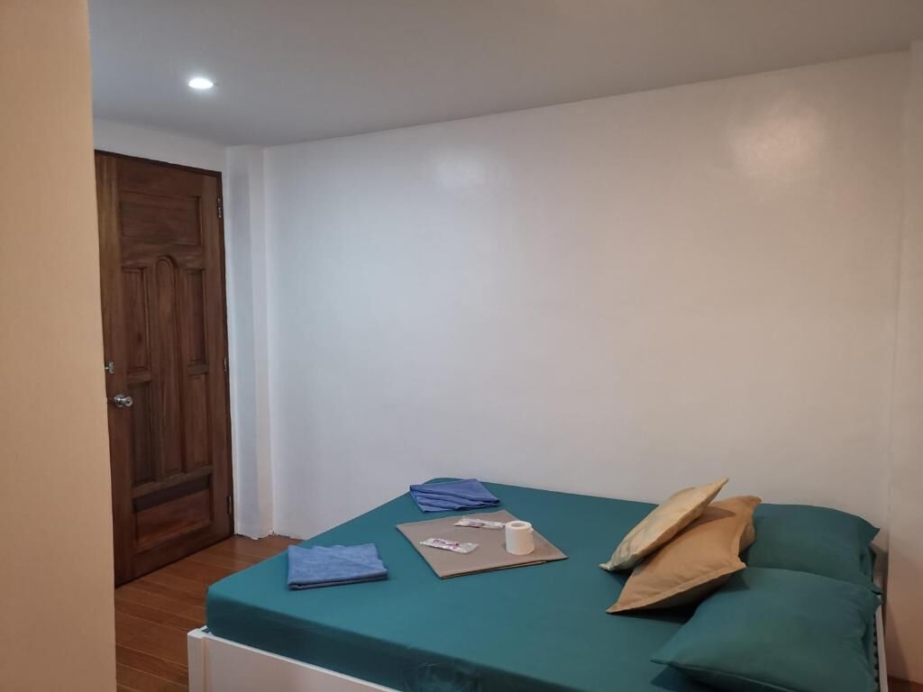 Quarto casal | Escrivaninha, Wi-Fi de cortesia, roupa de cama