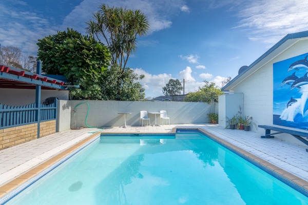 Piscina exterior sazonal