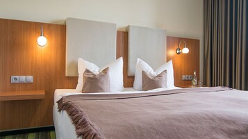 Quarto casal standard, 1 cama de casal, para não fumantes | Quartos à prova de som, Wi-Fi de cortesia, roupa de cama