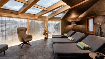 Sauna, banheira de hidromassagem, banho turco, tratamentos corporais