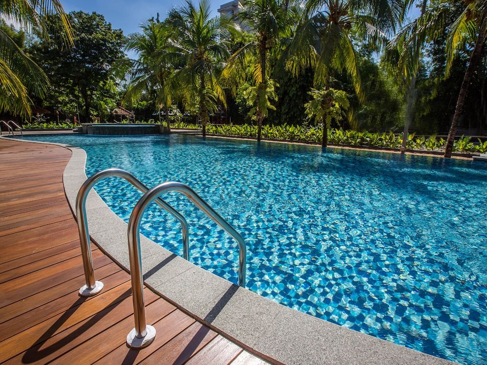 Narita Hotel Surabaya - Surabaya
