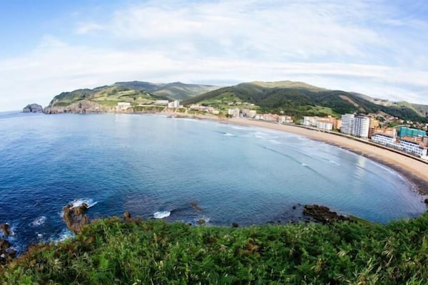 Na praia