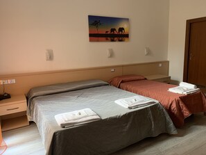 Quarto Triplo | Lençóis de algodão egípcio, roupa de alta qualidade 