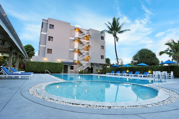 Pattra Mansion By Aksara Collection - Phuket