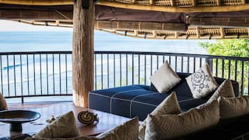 Villa, 4 quartos, piscina privativa, vista para o oceano (Bajau) | Sala de estar
