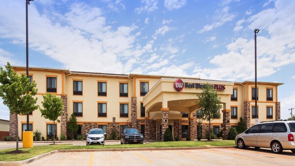 Best Western Plus Fairview Inn & Suites - Oklahoma