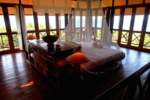 Quarto Familiar (Sea Hill Abode) | Com decoração personalizada, com mobília individualizada