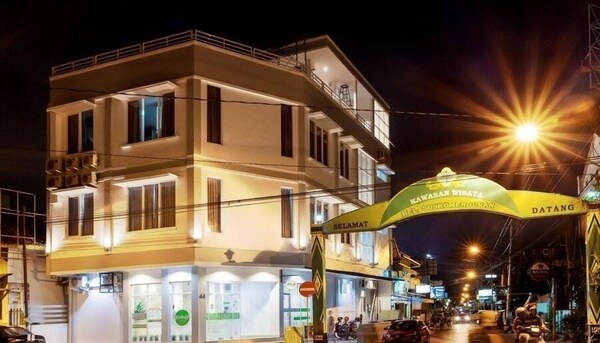 Wakeup Homestay - Hostel - Yogyakarta