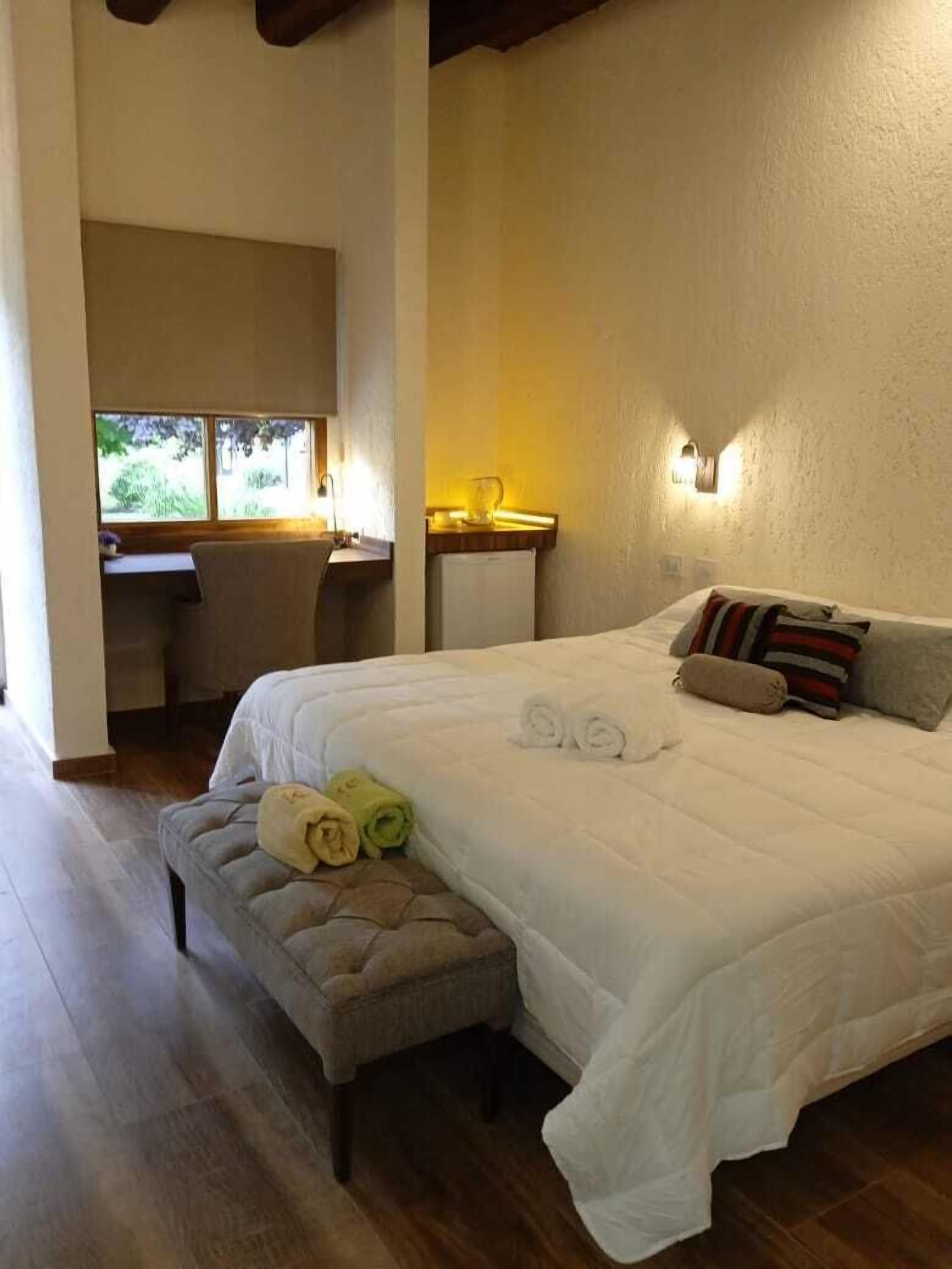 Quarto Duplo ou Twin Deluxe | Roupa de alta qualidade, minibar, cofre no quarto 