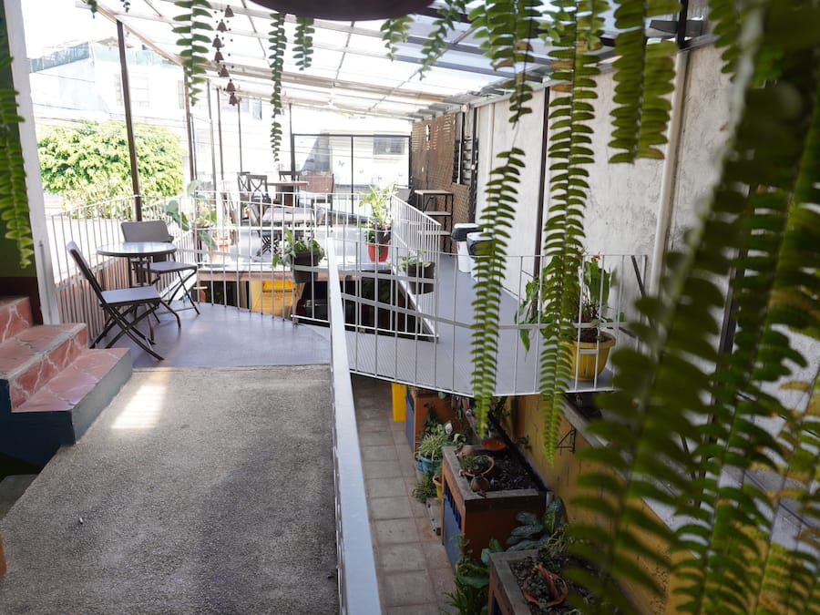 Televisor de ecrã plano de 32 polegadas com canais por cabo, televisor