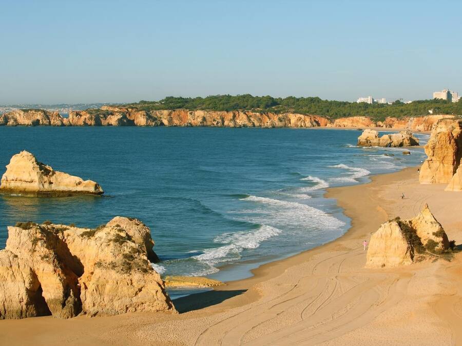Perto da praia, praia de areia branca