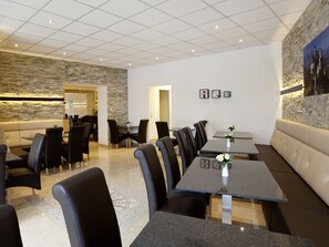 Área de estar no saguão