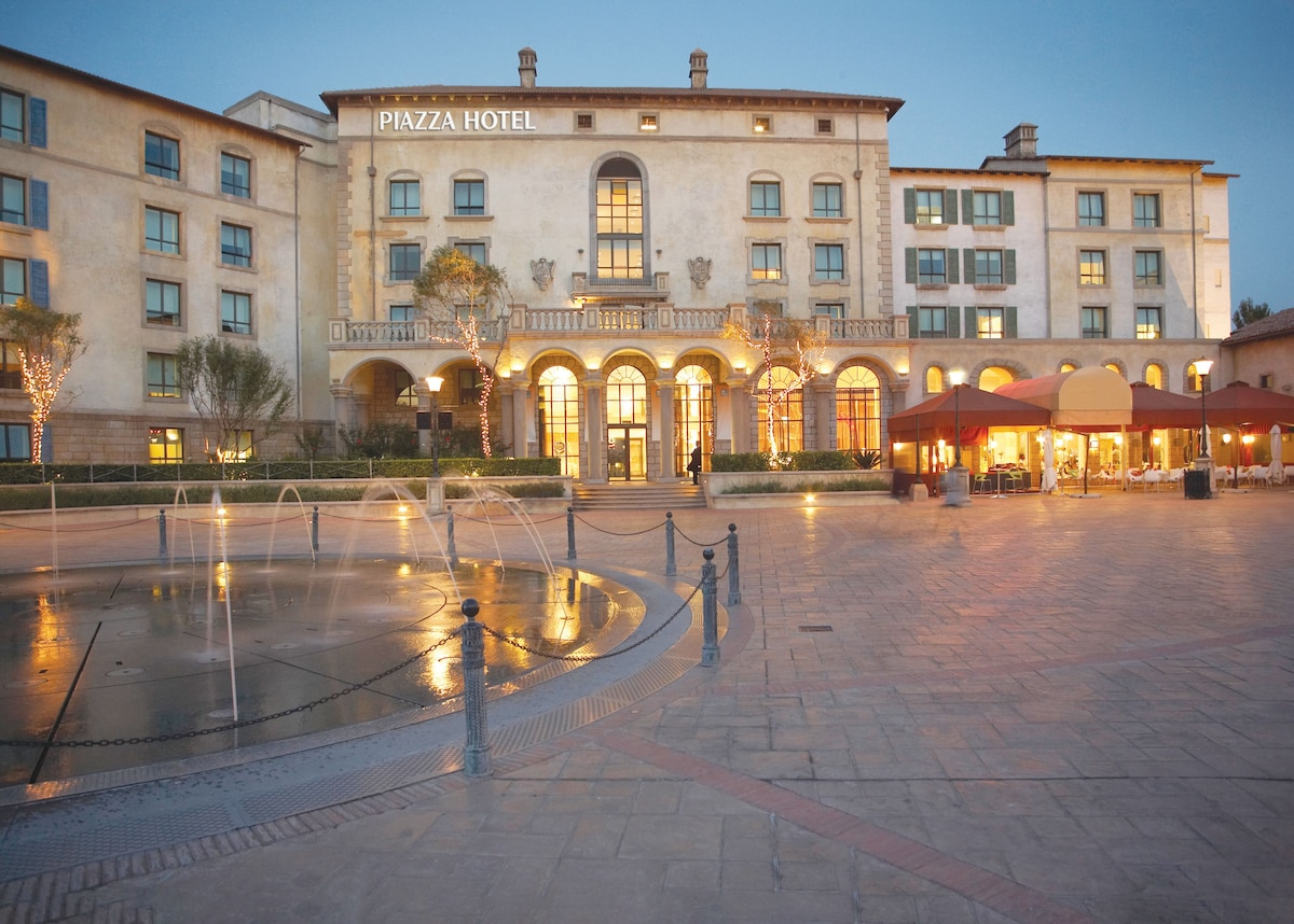 Piazza Hotel Montecasino Reviews, Deals & Photos 2023 - Expedia.co.in