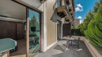 Suite Premium, cozinha, Vista para a cidade | Vista do quarto