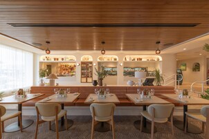 Café da manhã, almoço e jantar