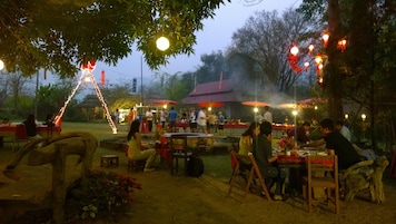 Café da manhã, almoço e jantar