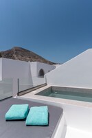 Junior Suite, Pool View with Plunge pool | Sacada