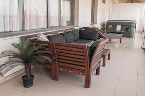 Suite de Luxo, banheira de hidromassagem grande, Vista para a cidade | Terraço/pátio interior