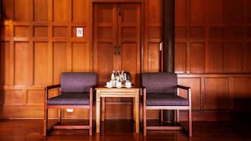 Deluxe Double or Twin Room | Café e/ou cafeteira