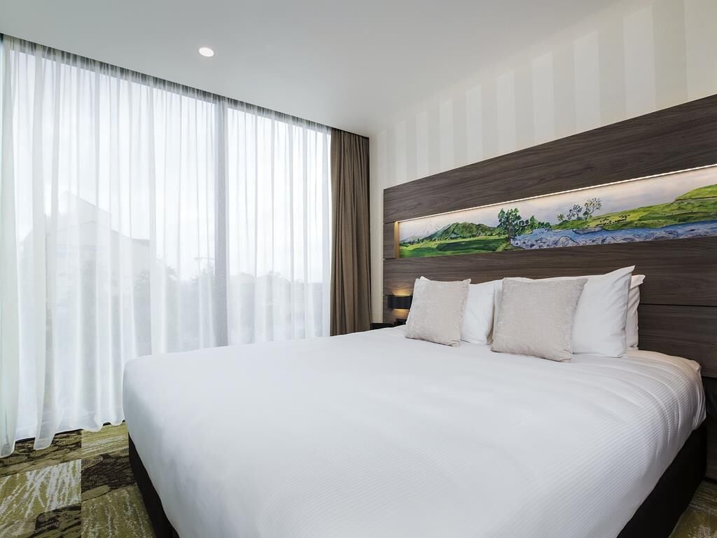 Apartamento Superior, 2 quartos | Roupa de alta qualidade, camas de colchão pillowtop, cofre no quarto 
