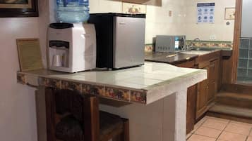 Quarto Duplo Familiar | Cofre no quarto, ferro/tábua de engomar, Wi-fi grátis