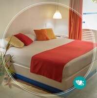 Villa Júnior, 1 cama king-size, kitchenette, vista para o jardim | Roupa de alta qualidade, cofre no quarto, Wi-fi grátis 
