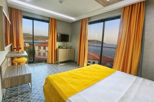 Quarto Duplo, vista para o mar | Roupa de alta qualidade, minibar, cofre no quarto 