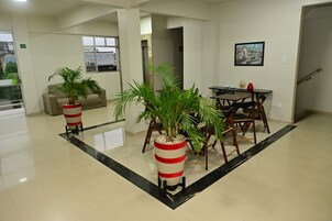 TV LED 32 polegadas com canais a cabo, TV
