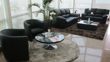 Sala de estar do lobby