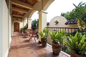 TV de tela plana 32 polegadas com canais a cabo, TV