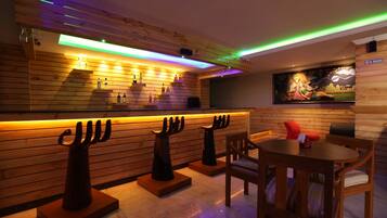 Quarto Club | Bar (no alojamento)