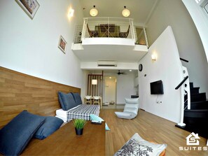 Duplex (Modern Japanese Duplex Suite) | 1 quarto, frigobar, camas extras/dobráveis (sobretaxa)