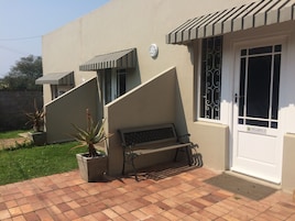 Quarto casal ou duplo | Terraço/pátio