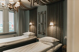 Quarto Twin Superior | 1 quarto, roupa de alta qualidade, camas de colchão Select Comfort 