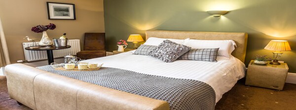 The Lounge Hotel And Bar - Penrith