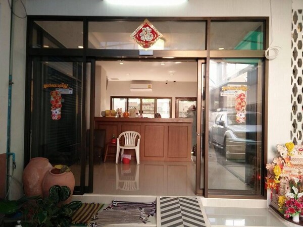 Suksawad Hotel - Bangkok