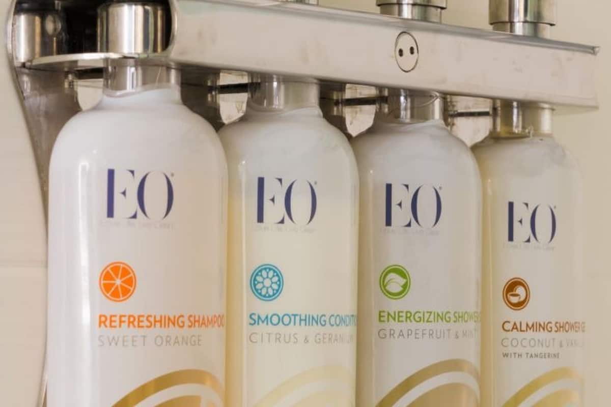 1 quarto, roupas de cama premium, cofres nos quartos, escrivaninha