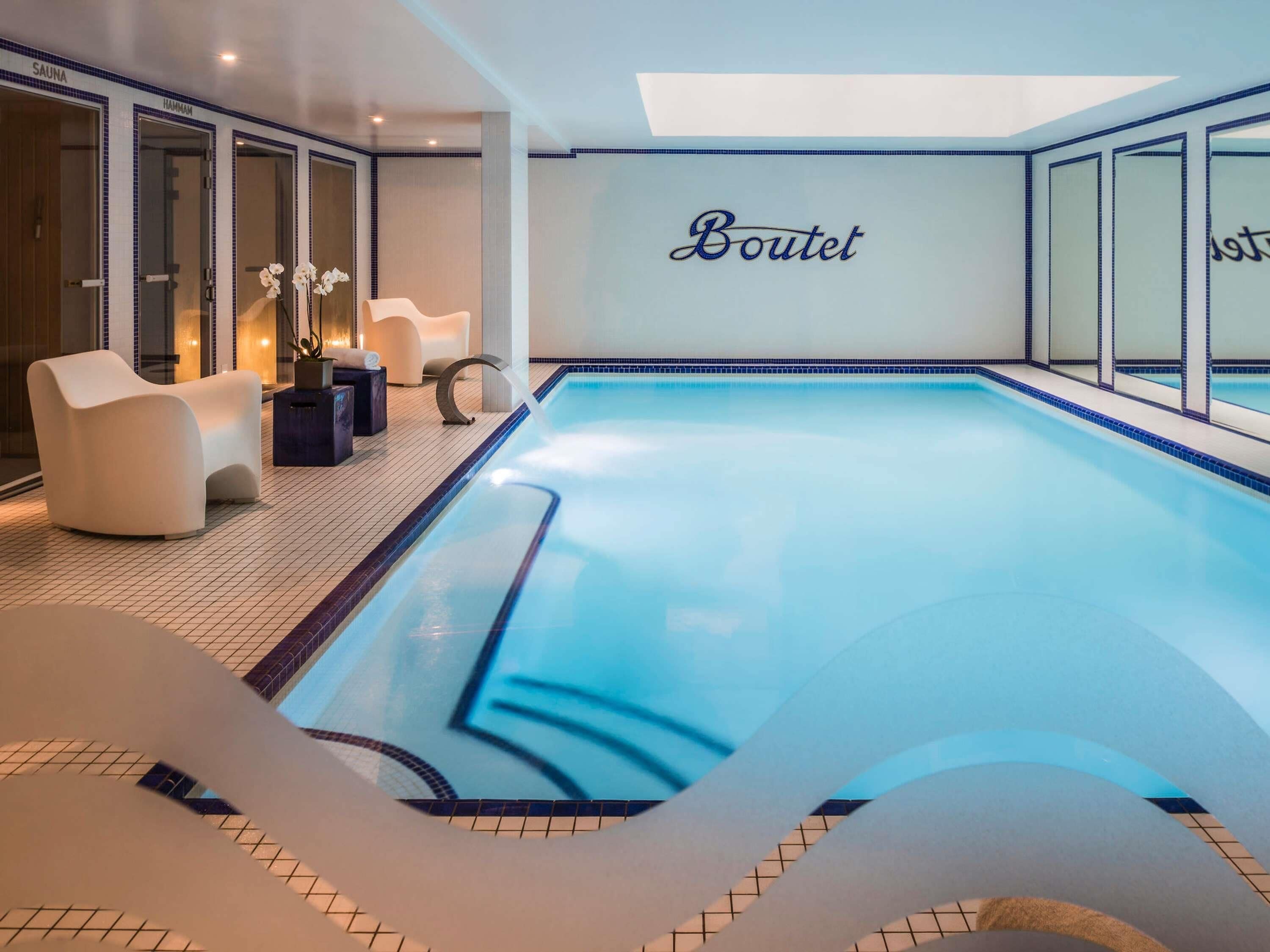 Piscina interior 
