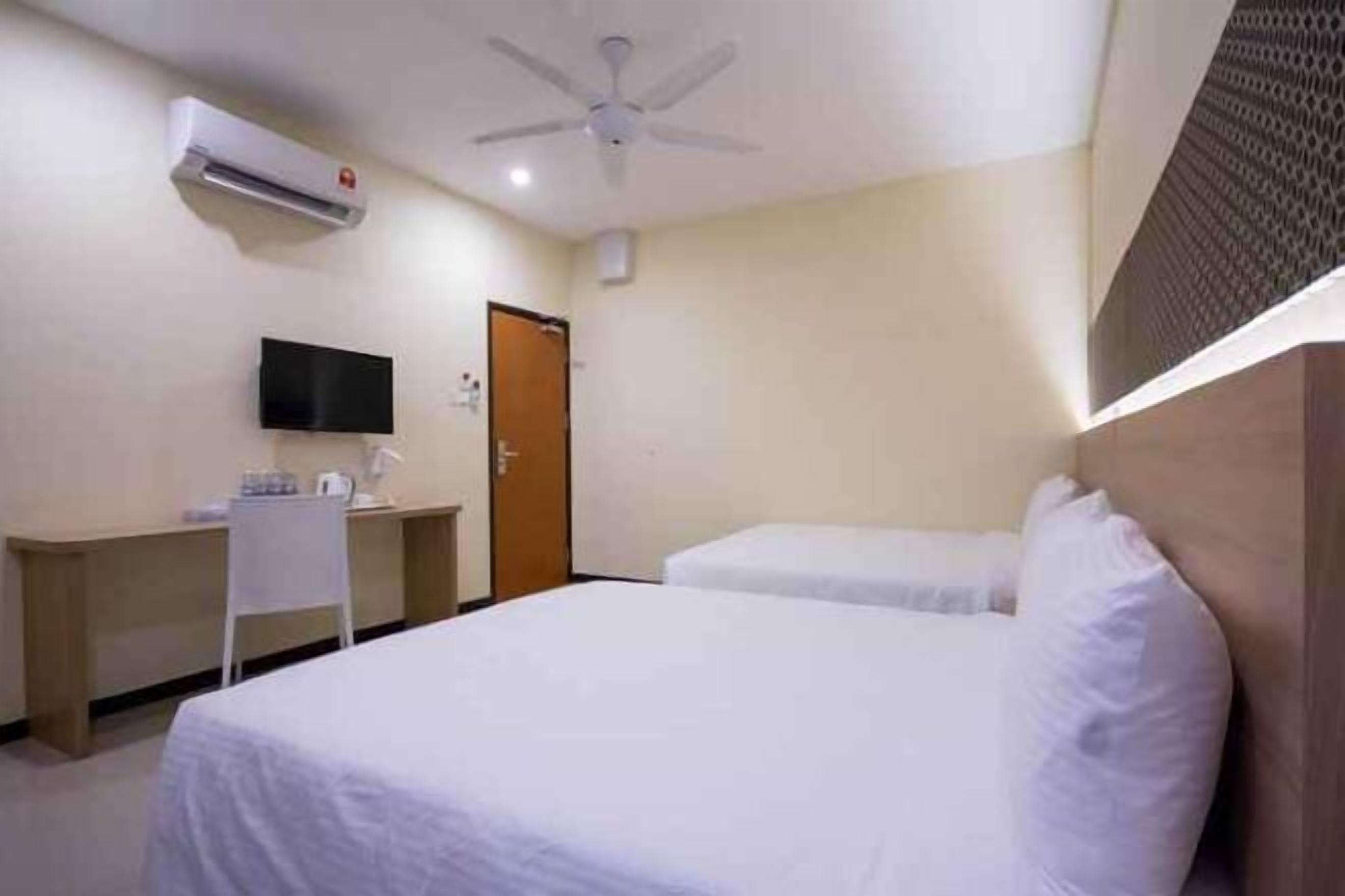 Secretária, Wi-fi grátis, roupa de cama fornecida 