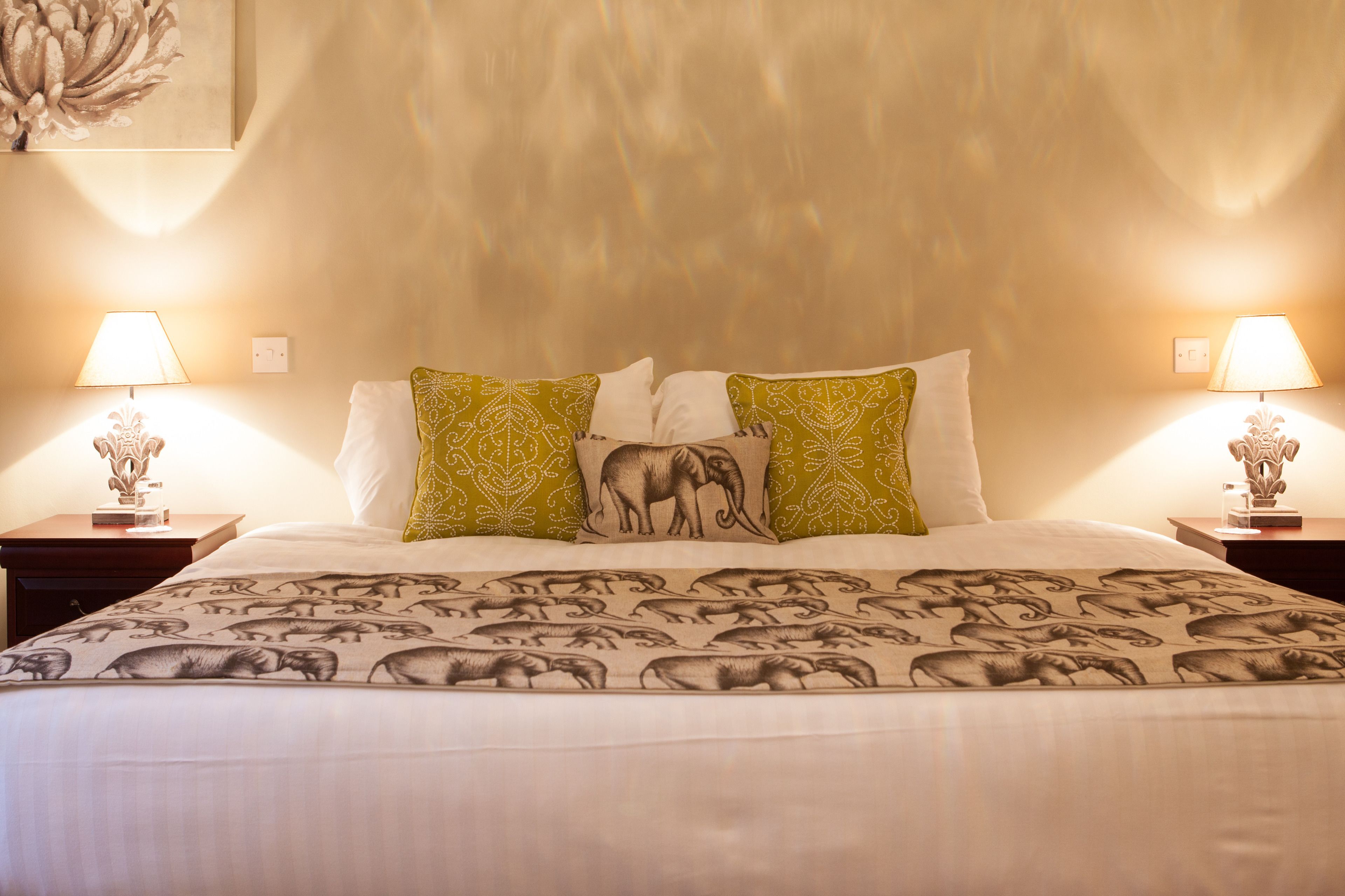 Suite Executiva | Cofre no quarto, secretária, ferro/tábua de engomar, Wi-fi 