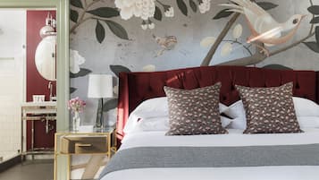 Quarto Duplo Deluxe, 1 cama king-size e sofá-cama | 1 quarto, roupa de alta qualidade, com decoração personalizada