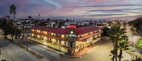 Fachada da propriedade