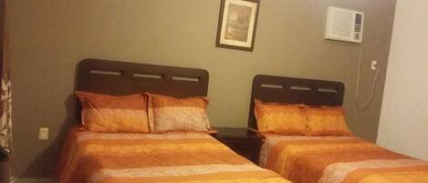 Roupa de alta qualidade, secretária, Wi-fi grátis